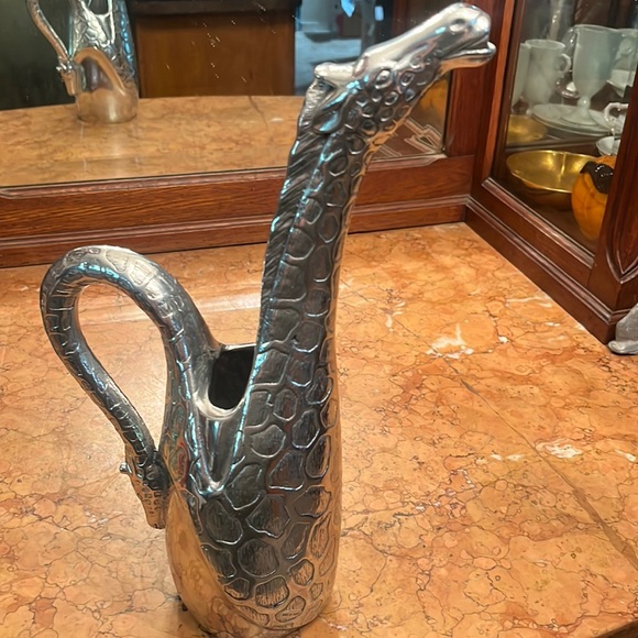 Arthur Court | Dining | 989 Arthur Court Giraffe Silver Pitcher | Poshmark